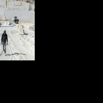 Famed Jerusalem stone still sells despite West Bank economic woes ...