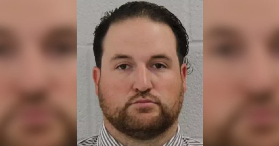Coach charged with enticement of a minor after alleged relationship ...