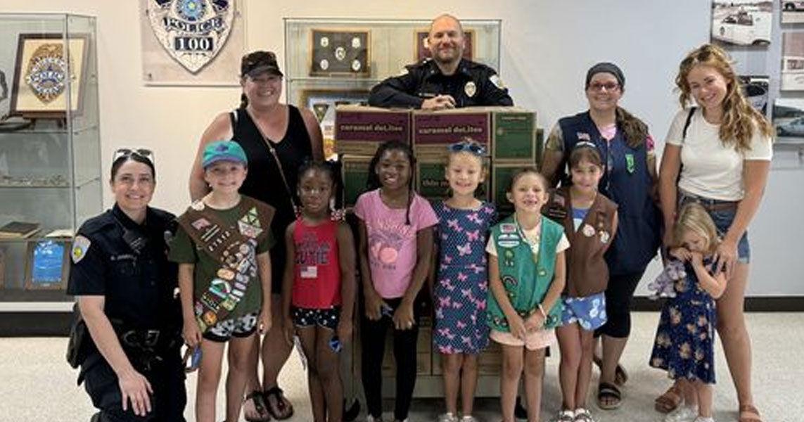 Girl Scouts Troop 512 donates cookies to Odessa Police Department ...