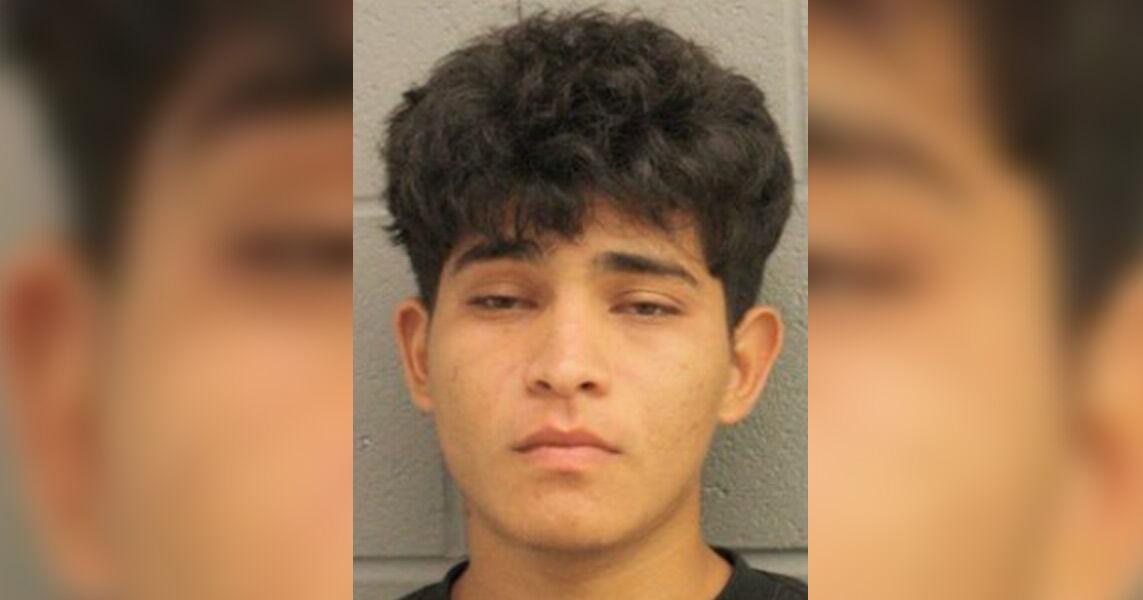 Man arrested for fake Texas ID and drug possession near playground ...