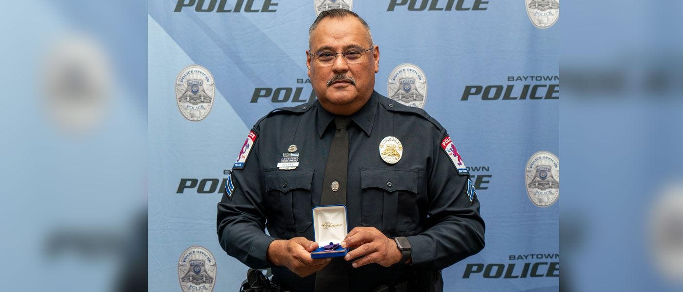 Baytown officer awarded Purple Heart 26 years after incident | Upper ...