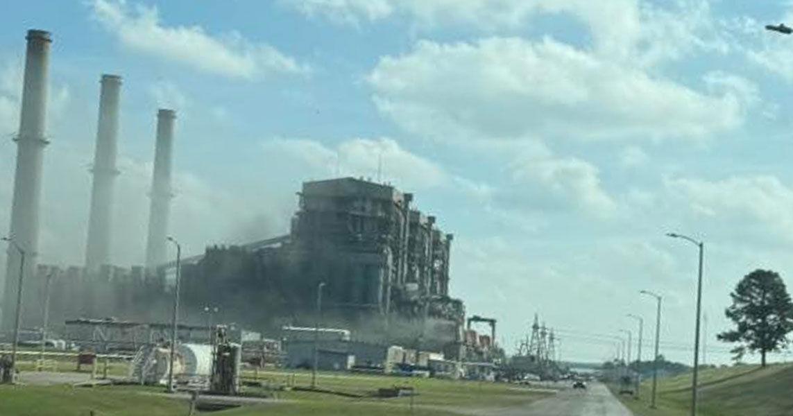 Firefighters Battle Blaze at Martin Lake Steam Generating Station ...