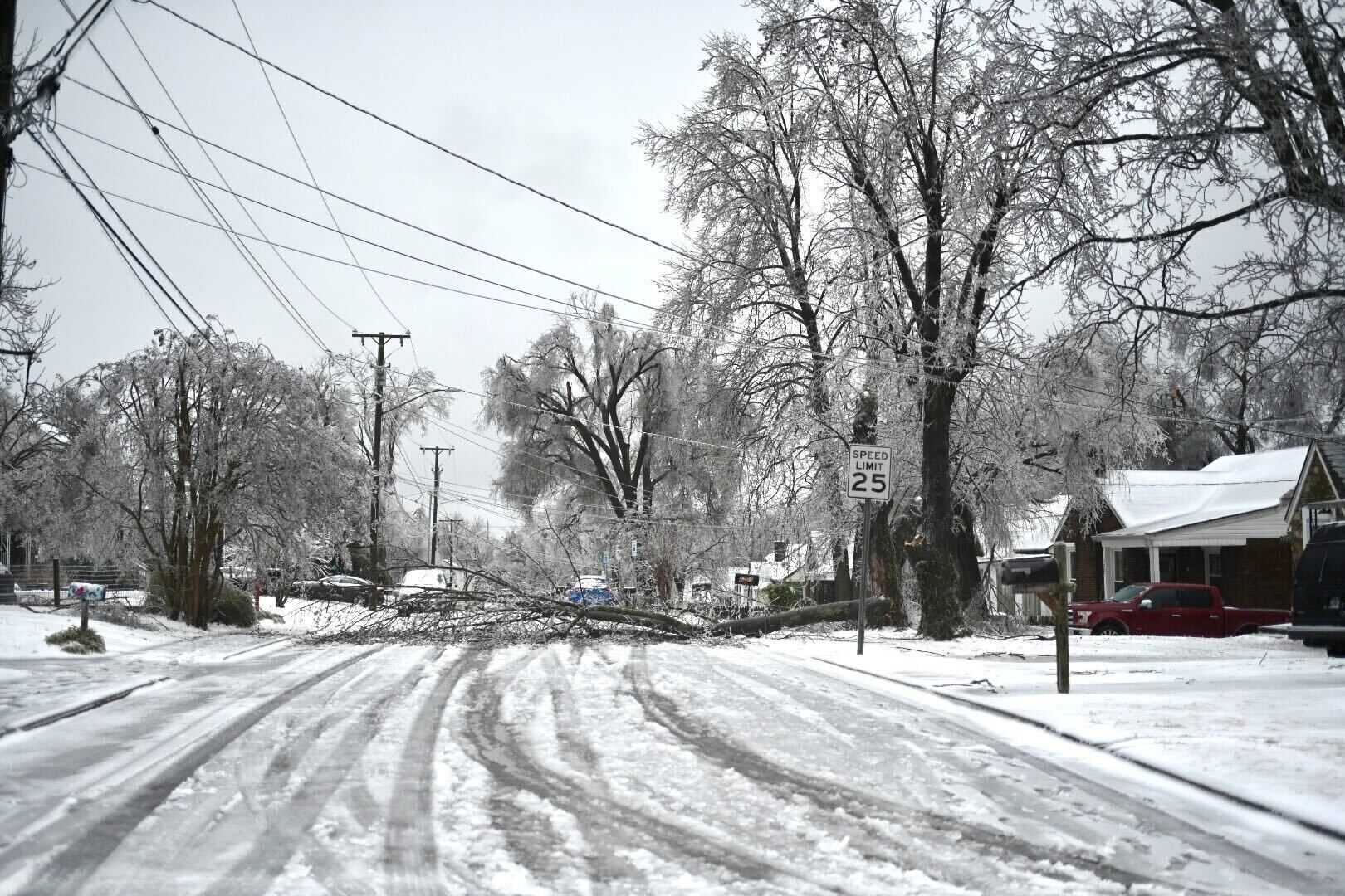 Two Nashville deaths possibly linked to massive winter storm | Metro ...