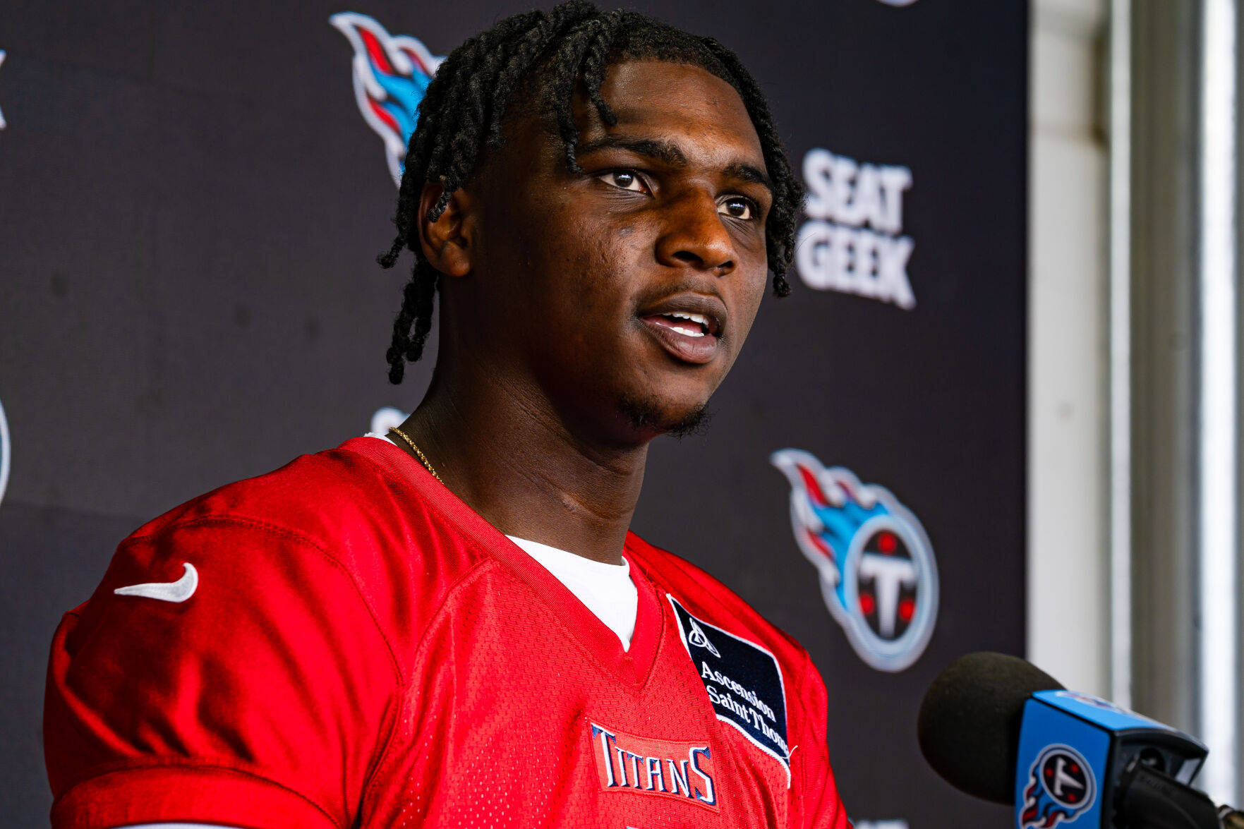 Titans' Brian Callahan downplays scrum between Cam Ward, Jeffery ...
