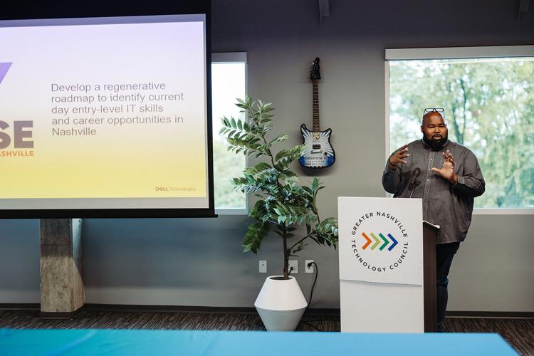 Slideshow — Dell tech initiative | Photo galleries | nashvillepost.com