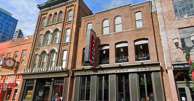 For-sale Broadway building sees major asking price reduction ...
