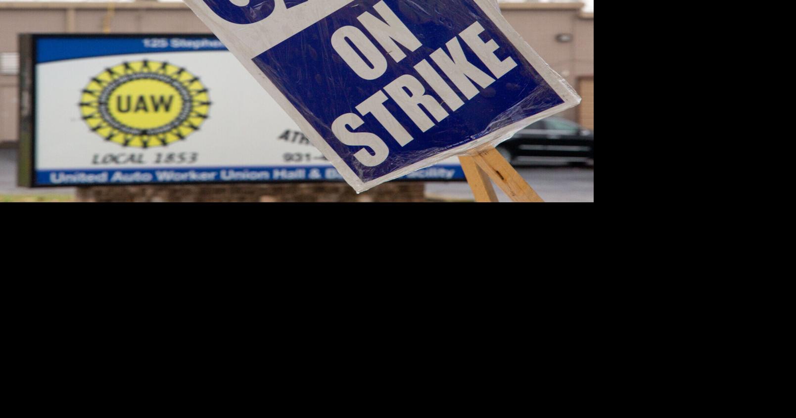 Lee joins governors' statement against unionization of autoworkers ...