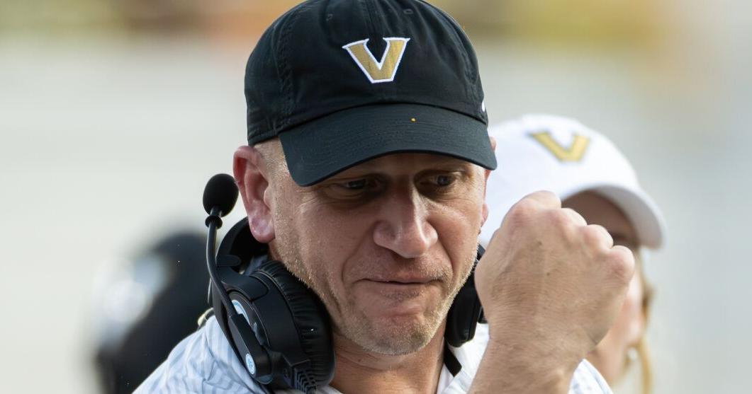 Vanderbilt's Clark Lea named Eddie Robinson coach of year | Sports ...