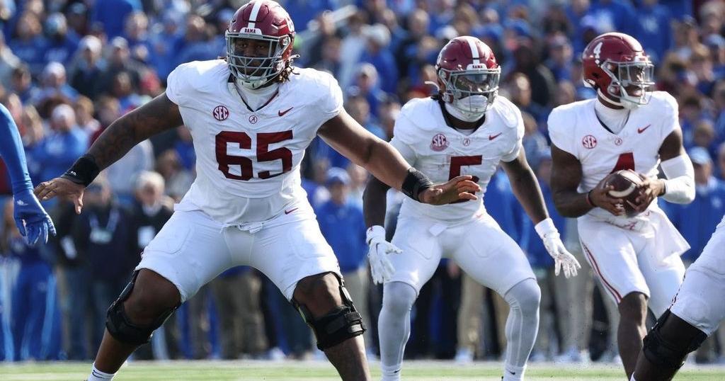 Grades are in for Titans' first-round pick of Latham | Football ...