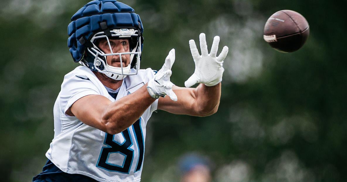 Why are some Titans players wearing Guardian Caps during training camp ...
