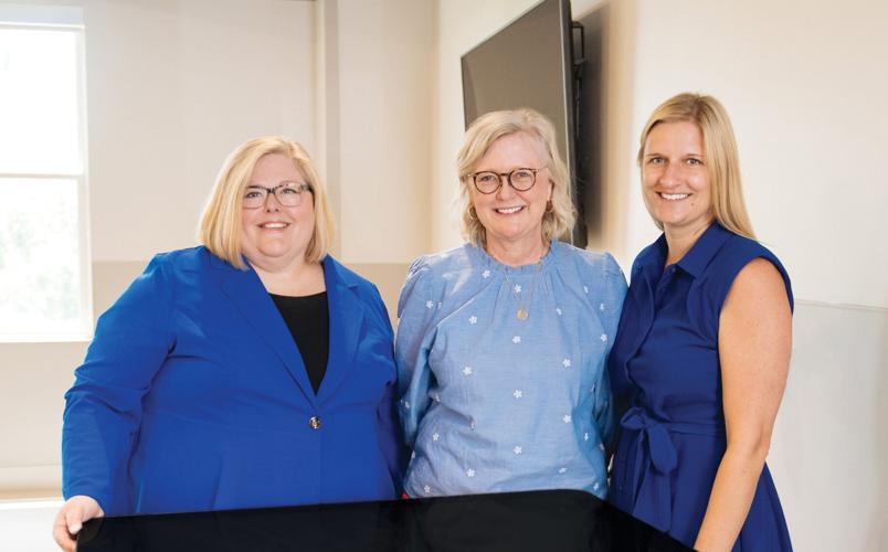 Students learn with mannequins at Belmont medical building | Magazine ...