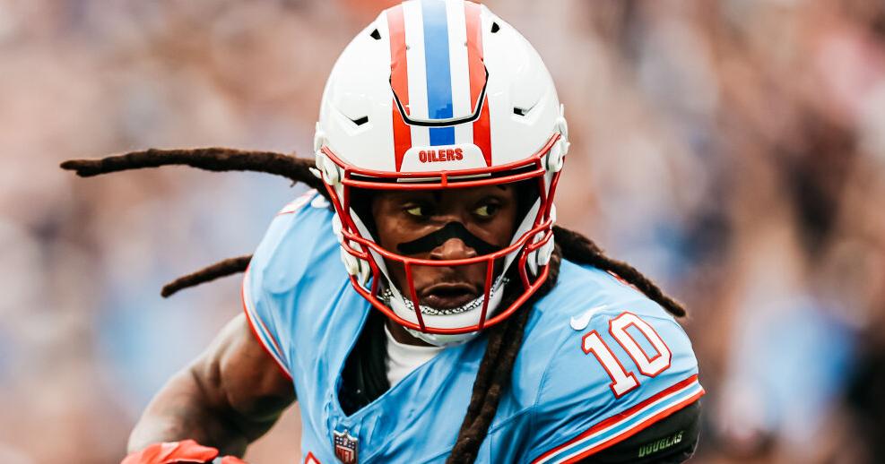 Mother of Titans' Hopkins pens memoir | Football | nashvillepost.com