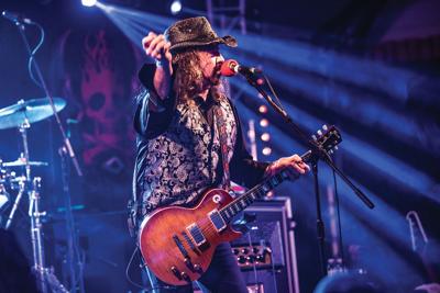 Warner Hodges’ Best-Of Collection Proves He’s More Than a Six-String ...