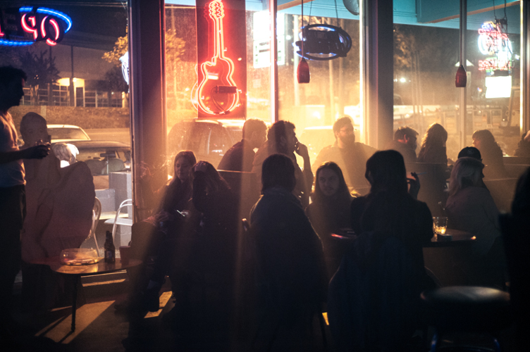 Thurston Moore, Leslie Keffer and More at Cumberland Pub, 11/10/13 ...