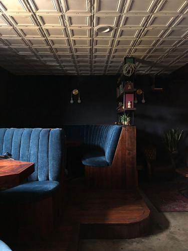 Date Night: The Fox Bar & Cocktail Club and Frankies 925 Spuntino ...