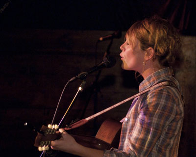Jennifer OConnor w/Haley Bonar & Caitlin Rose at The End | Nashville ...