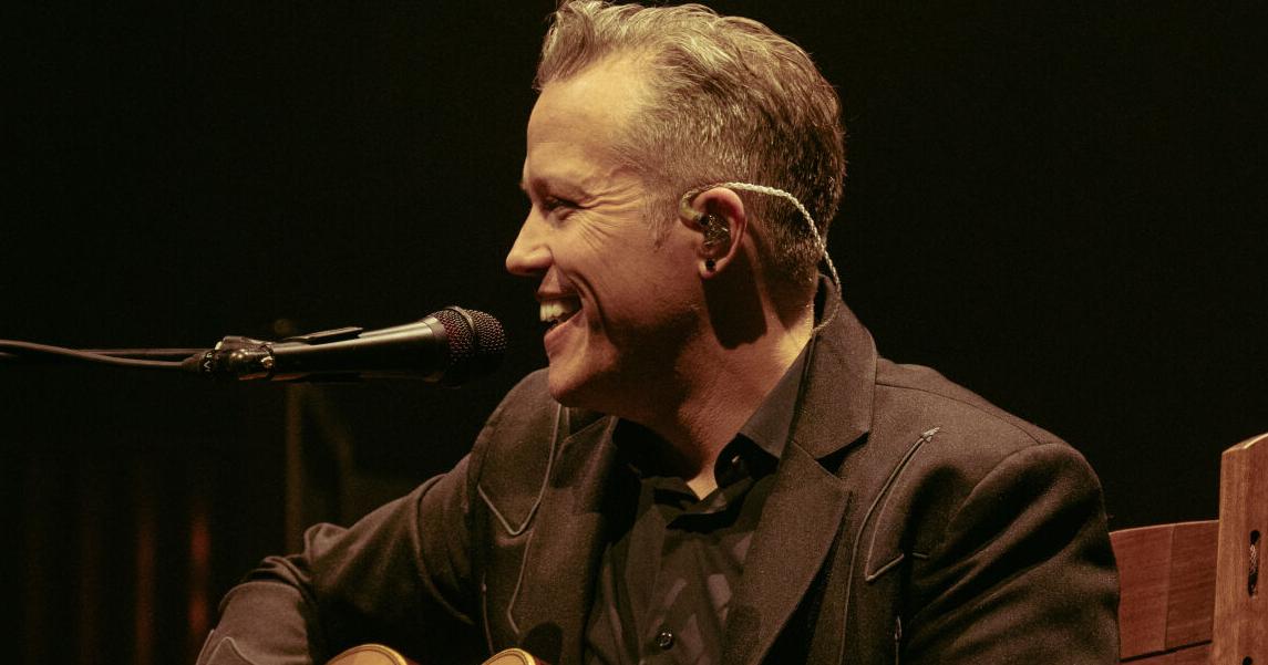 Jason Isbell Goes Solo at The Pinnacle | The Spin | nashvillescene.com
