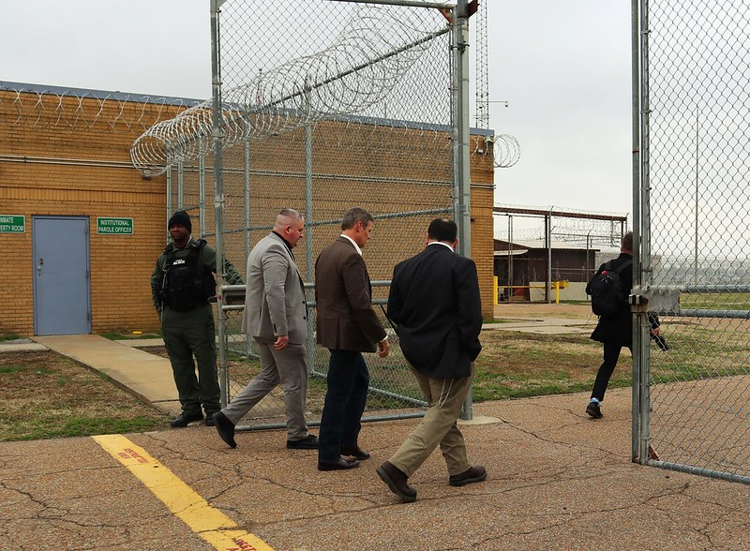 Mass Testing Reveals Two More COVID-19 Hot Spots in Tennessee Prisons ...