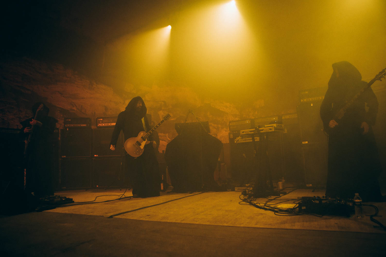 Sunn O))) Brings the Light to The Caverns | The Spin | nashvillescene.com