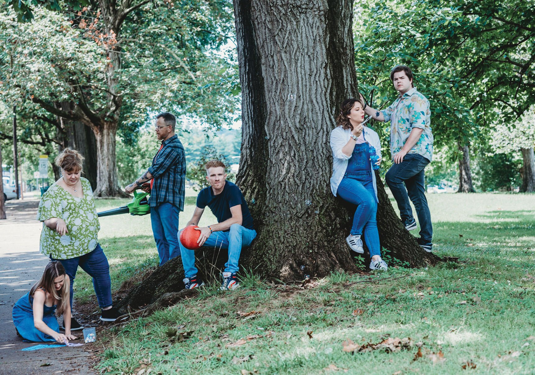 Actors Bridge Closes Season With Searing ‘Things I Know to Be True ...