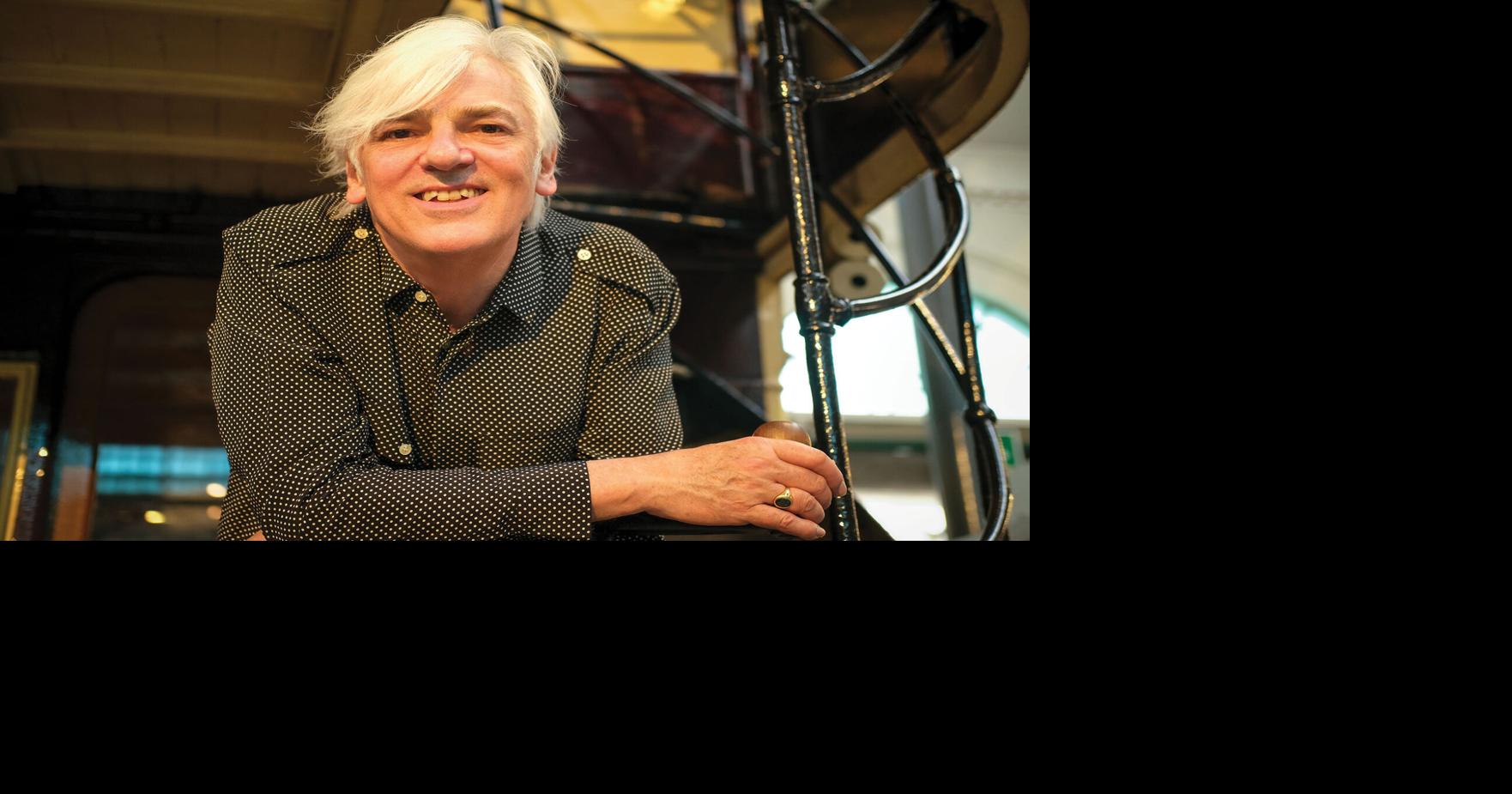 Robyn Hitchcock Answers the Call of ‘The Raging Muse’ on Shufflemania ...