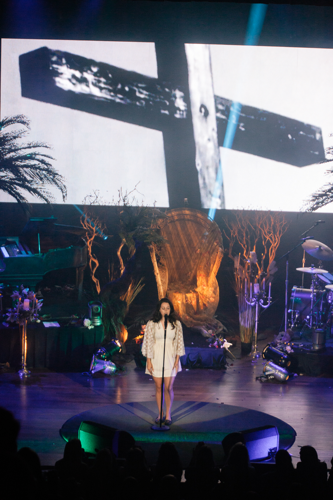 Lana Del Rey w/Jimmy Gnecco at the Ryman, 5/2/14 | Nashville Music News ...