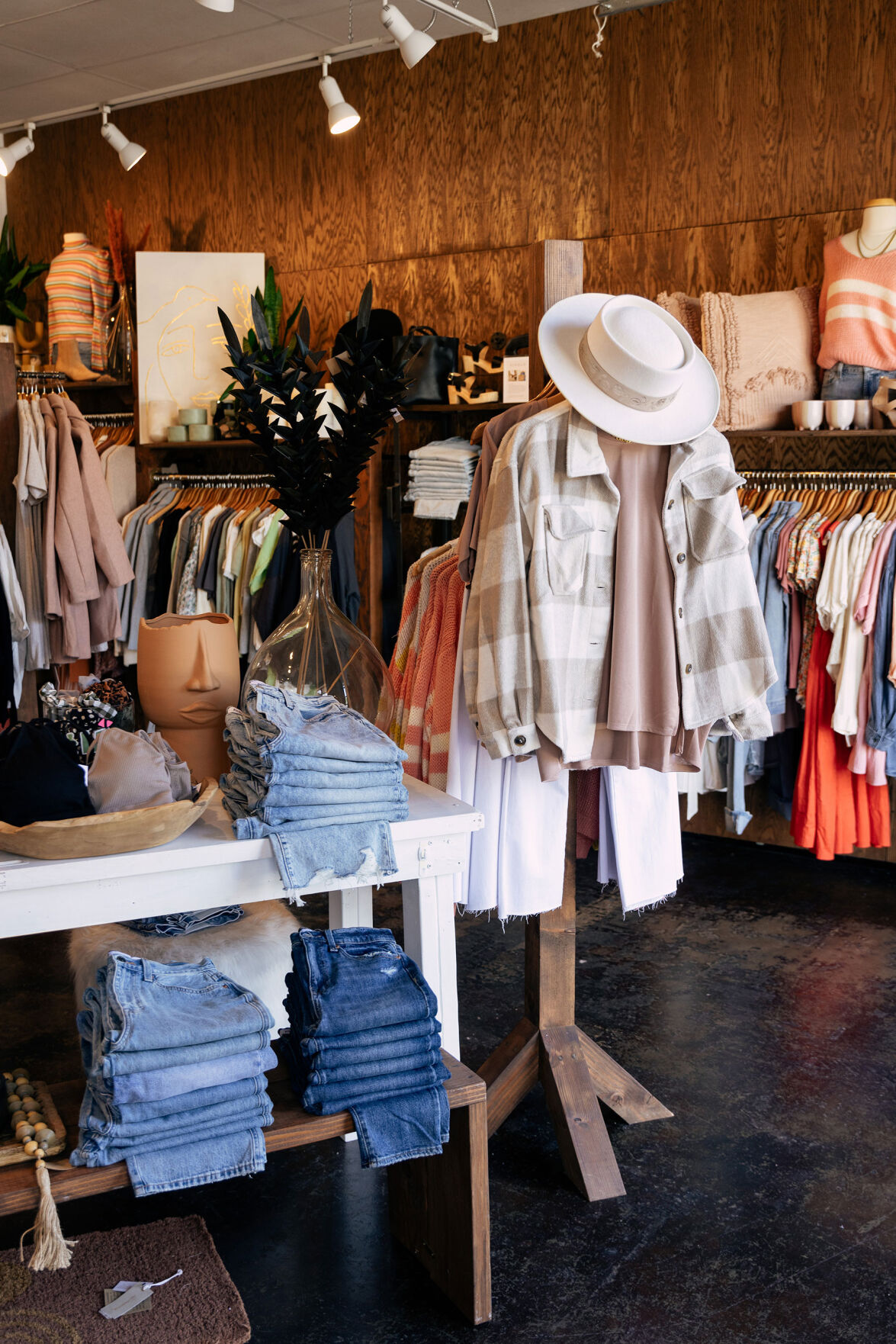 Best Women’s Clothing Store: Vinnie Louise | Readers' Poll ...