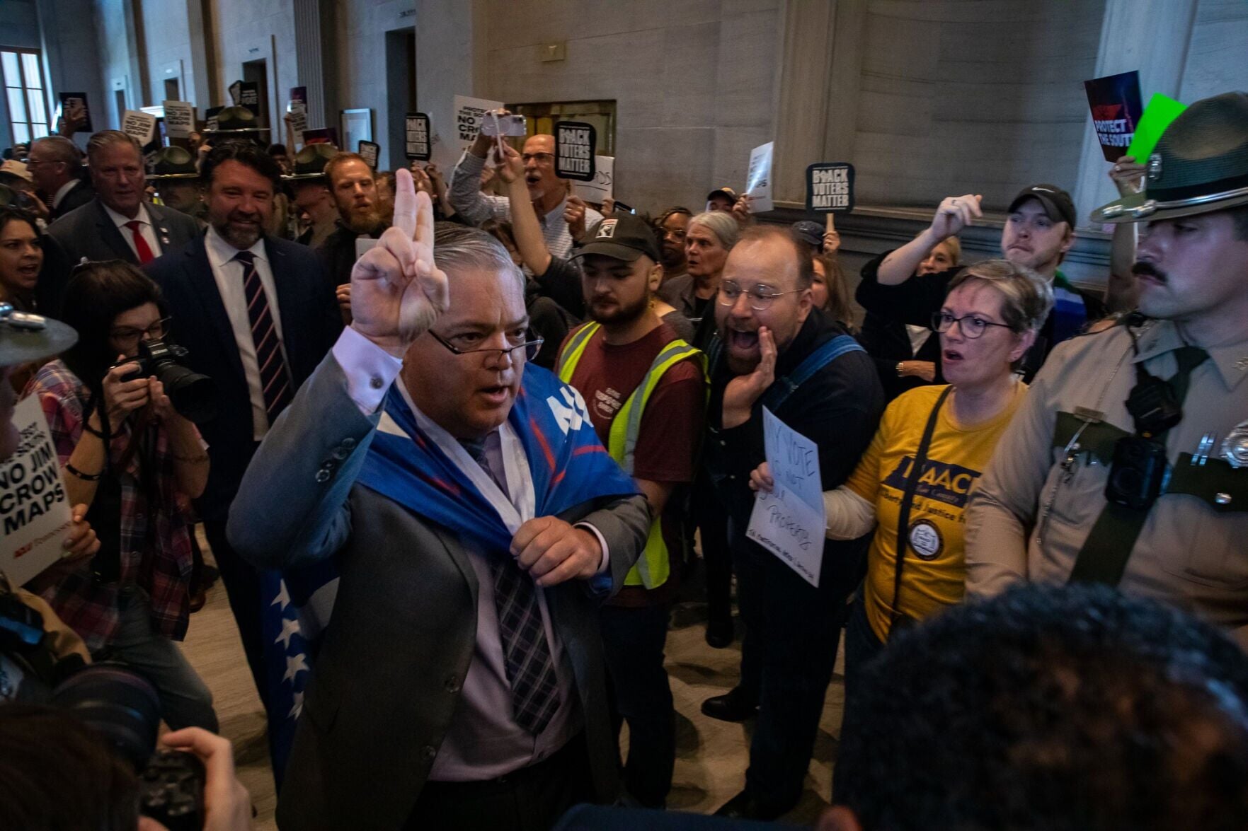 Outnumbered Tennessee Democrats Fight Redistricting in Court | Cover ...