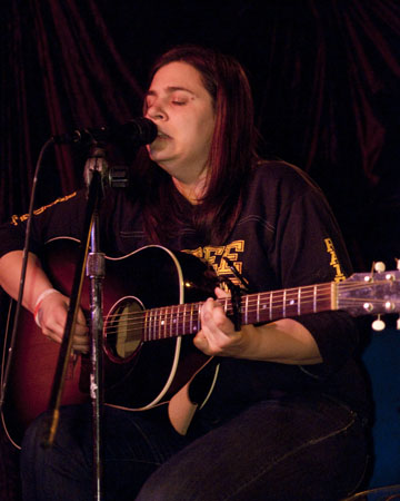 Jennifer OConnor w/Haley Bonar & Caitlin Rose at The End | Nashville ...
