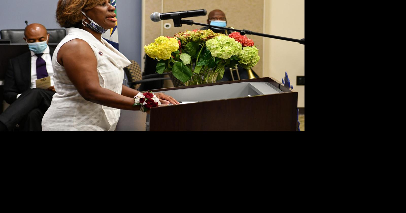 Vivian Wilhoite Files for Mayoral Run | Pith in the Wind | Nashville ...