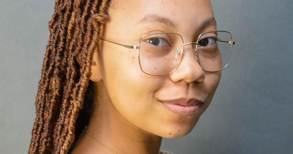 Alora Young’s Walking Gentry Home Looks Into the Lives of Those Who ...