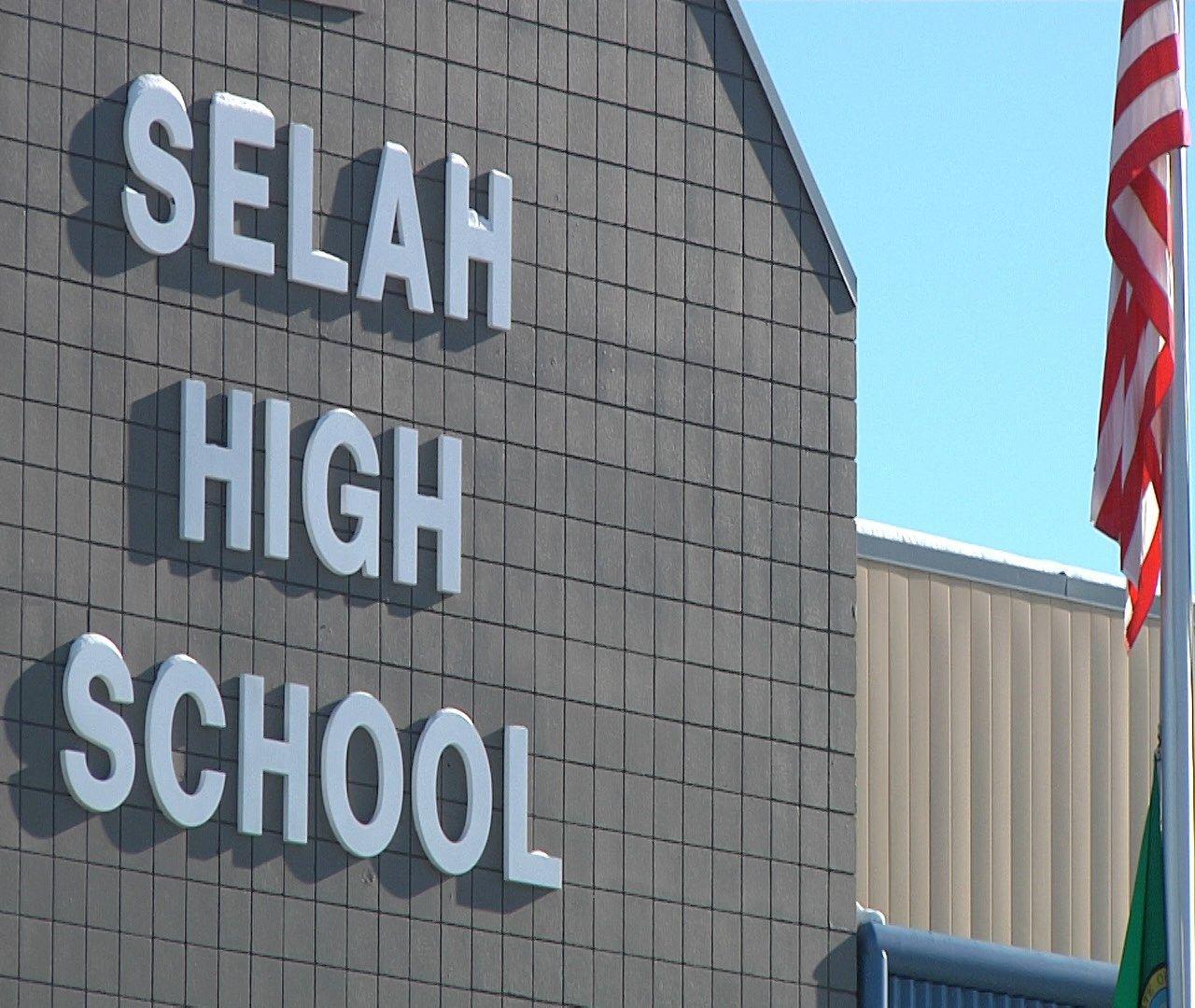 Selah High School students talk about their inauguration trip ...