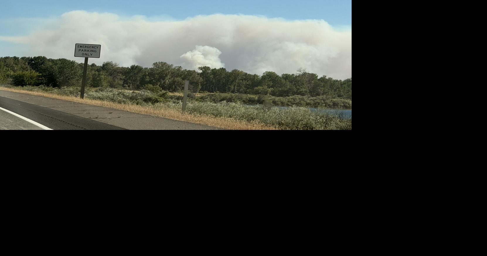 Tule Road fire near Toppenish explodes to 3,000 acres, shuts down US 97 ...