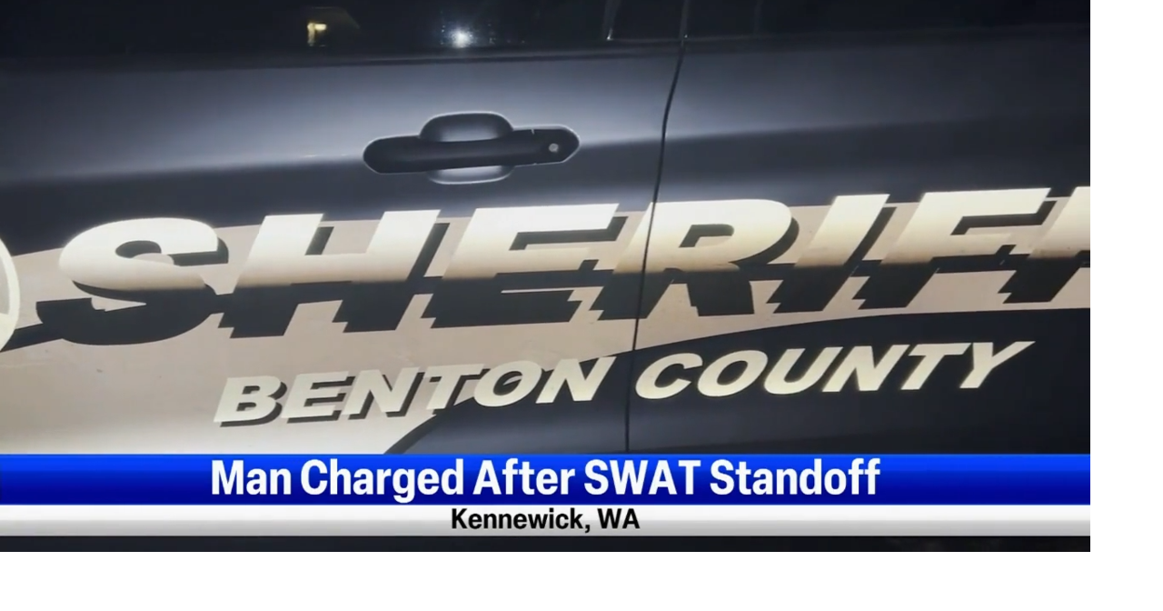 Heavy Police and SWAT presence closes Park Hill Drive in Kennewick ...