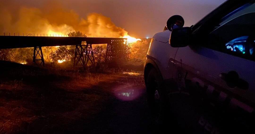 Fire destroys train bridge in Benton County | News | nbcrightnow.com