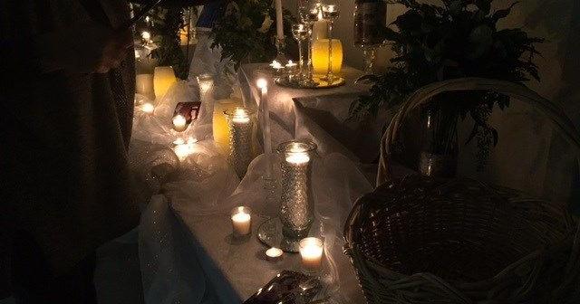 Candlelight Vigil Held to Remember the Family Who Died in Last Week's ...