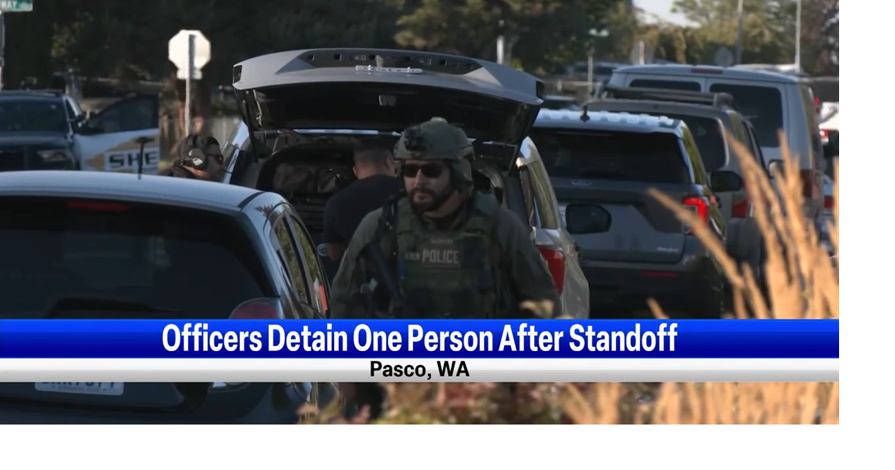 SWAT standoff in Pasco ends with 1 detained, 1 still at-large | News | nbcrightnow.com