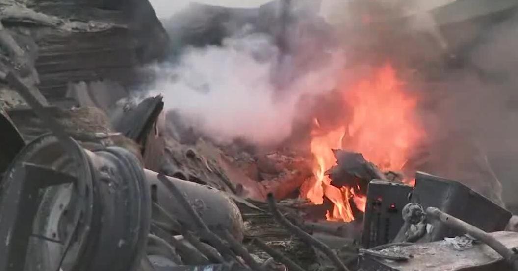 Rowena Fire update: Crews gain ground, focus on hotspots and safety ...