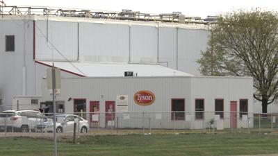 Tyson Foods employees who tested positive for COVID-19 are able to ...