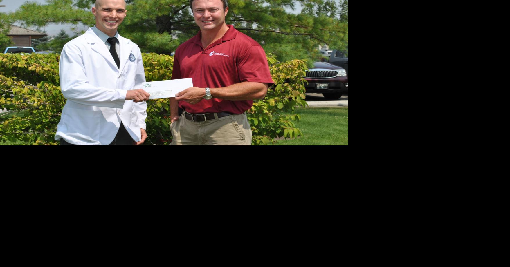Zirkle Fruit awards scholarship to med student | News | nbcrightnow.com