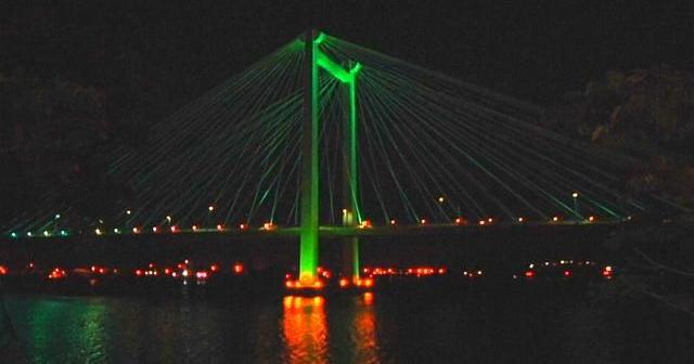 Cable Bridge in Tri-Cities Decked Out in Teal Lights | Archives ...