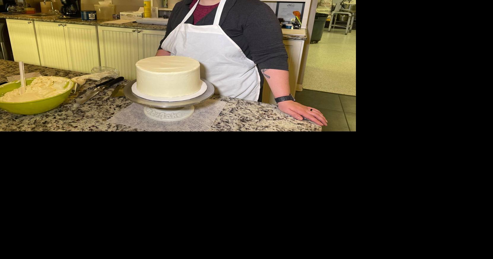 TSP Bakeshop bakes personalized birthday cakes for foster kids | Top ...