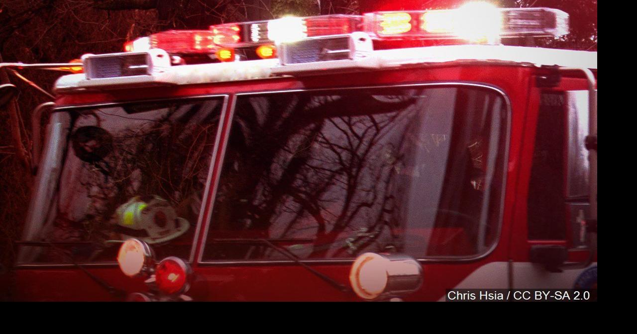 Fire crews fighting 2 brush fires in Badger Canyon area | News ...