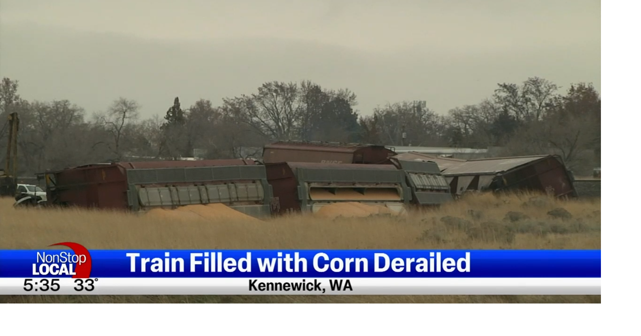 Train carrying corn derails | Top Video | nbcrightnow.com