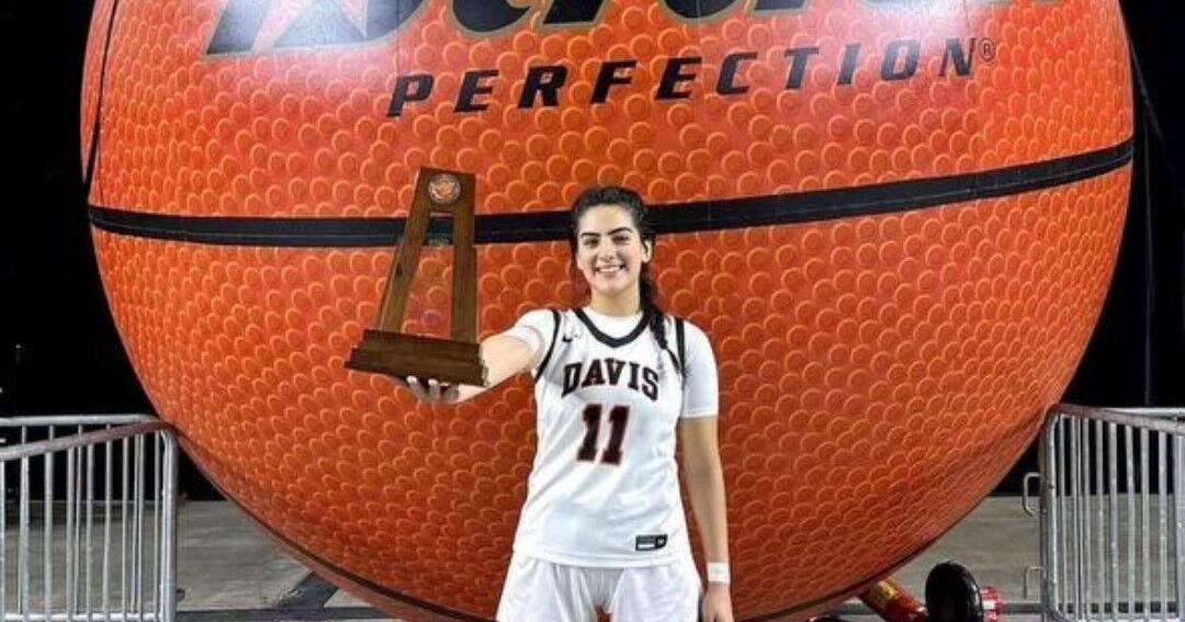 A.C. Davis senior basketball player named WIAA Athlete of the Week ...