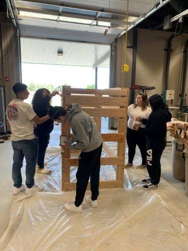 Finley FFA students build bunk beds for local foster siblings | News ...