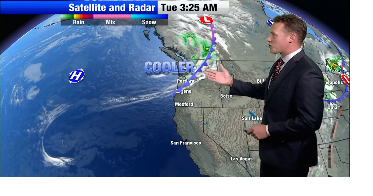 Gusty winds and elevated fire risks with a passing cold front east of ...