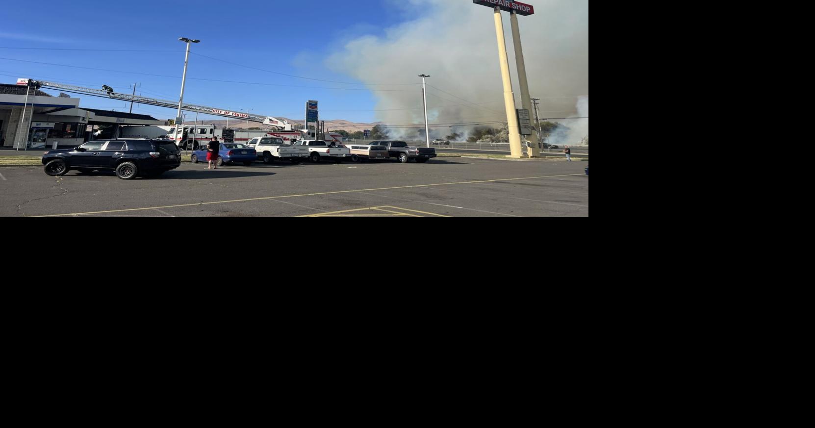 Yakima fire prompts evacuation orders as winds fuel blaze ...