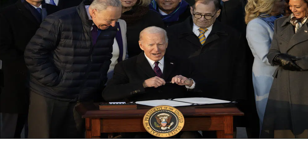 Biden signs TikTok ban for government devices, setting up a chaotic ...