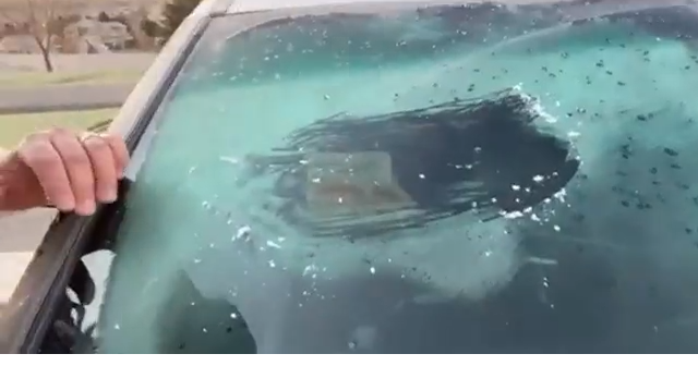 Scrape Your Car Properly So You Don't Get Into An Accident | News ...